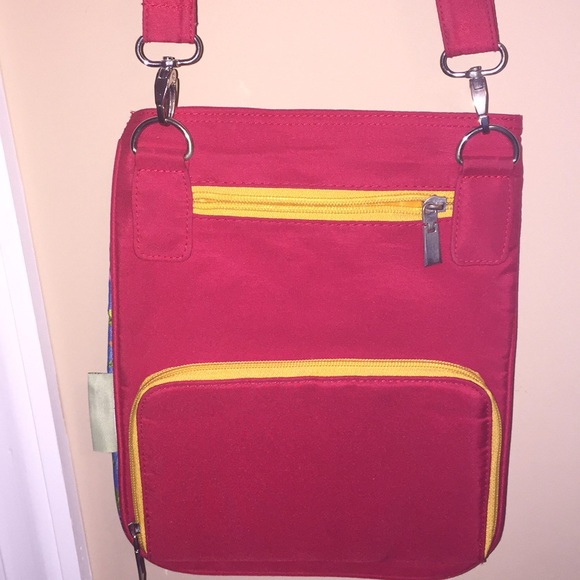 sascahia | Bags | Beautiful Colorful Crossover | Poshmark